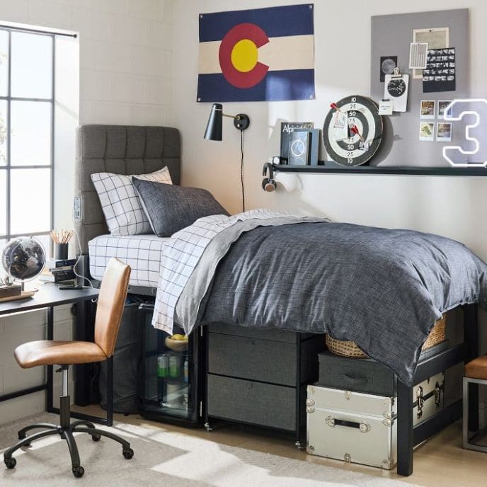 Boy Dorm Room Ideas That Are Super Cozy