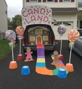 21 Creative Halloween Trunk or Treat DIY Ideas